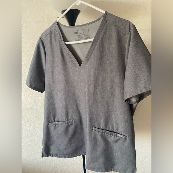 Figs | Tops | Figs Two Pocket Scrub Top | Poshmark